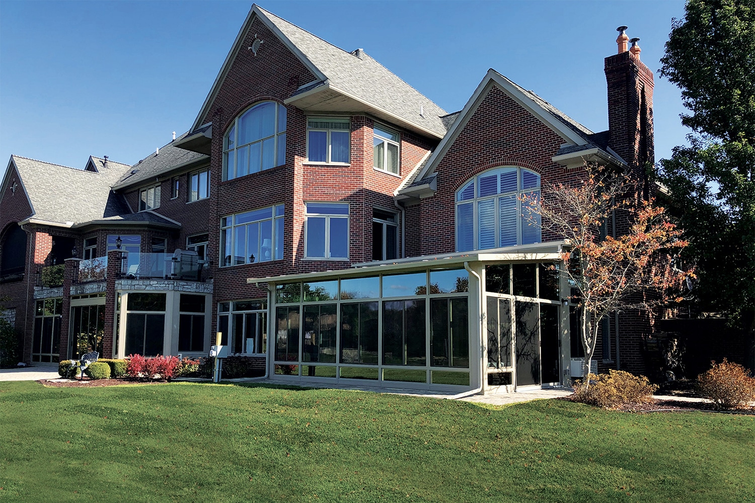 Why a Sunroom Is the Perfect Winter Retreat for Your Home